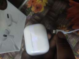 Airdrops pro 3 White wireless bluetooth earbuds (Truely wireless ...