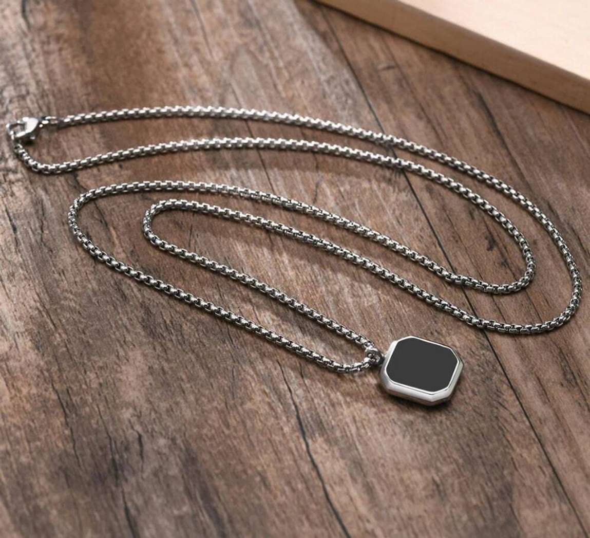 Men Pendant | Women Lockets Square Pendants | boys Locket | Gifts For ...