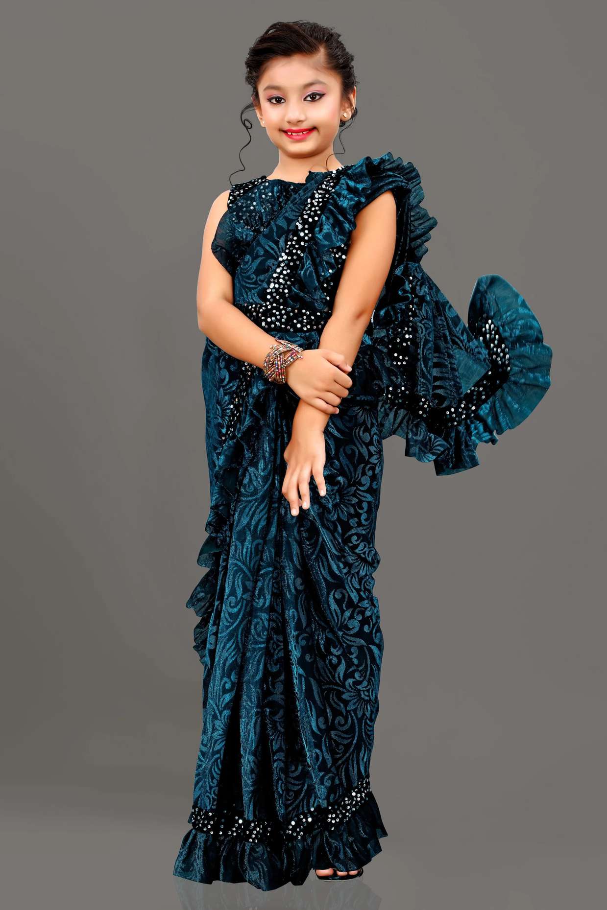Girls Sarees - Buy Designer Saree for Girls Online in India | Shopsy