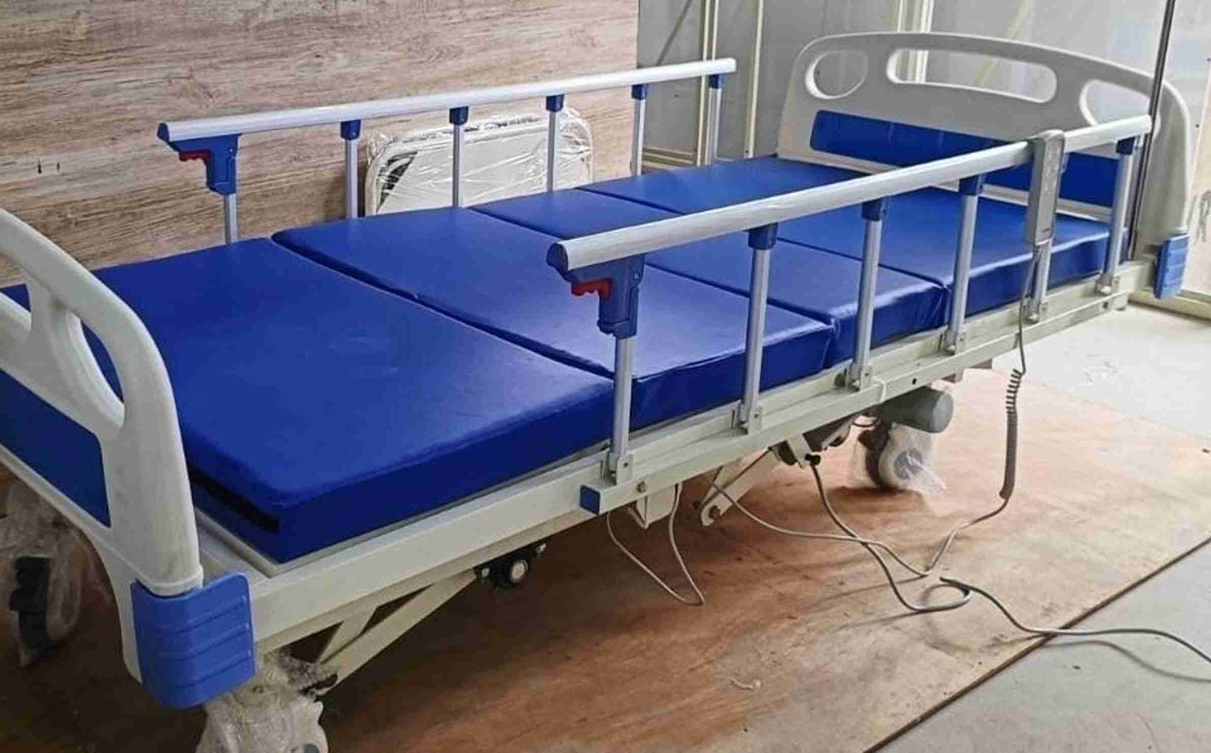 Apoyo Iron Manual Hospital Bed Price in India - Buy Apoyo Iron Manual ...