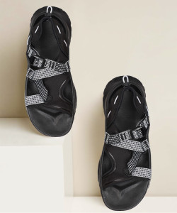 Nike Sandals Floaters - Buy Nike Sandals Floaters Online at Best Prices ...