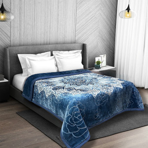 Signature Blankets - Buy Signature Blankets Online at Flipkart.com