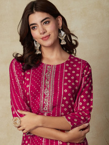Designer Kurtis - Upto 50% to 80% OFF on Stylish Designer Kurtis Online ...