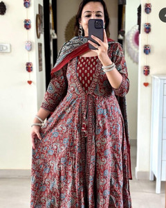 Dazzle N Grace Women Floral Print Anarkali Kurta - Buy Dazzle N Grace ...