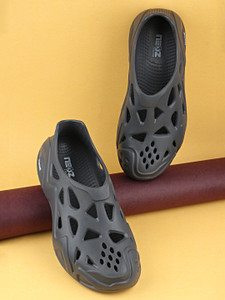 Neoz Footwear - Buy Neoz Footwear Online at Best Prices in India ...