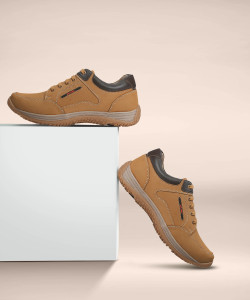 Red Chief Footwear - Upto 50% to 80% OFF on Red Chief Footwear Online ...