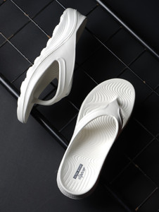 Red Chief Slippers Flip Flops - Buy Red Chief Chappals, Slippers Flip ...