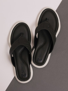 Big Fox Slippers Flip Flops - Buy Big Fox Slippers Flip Flops Online at ...