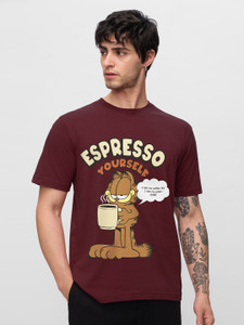 The Souled Store Graphic Print Men Round Neck Red T-Shirt - Buy The ...