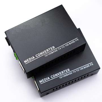 D-Link DFE-855MI media converter converts 10/100BASE-TX Ethernet ...