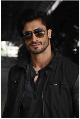 Vidyut jamwal Poster Bollywood Actor | Poster For Wall Decoration ...