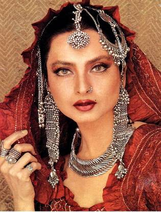 Indian Film Actress Rekha Poster MultiColor PhotoPaper Print 12 inch X ...