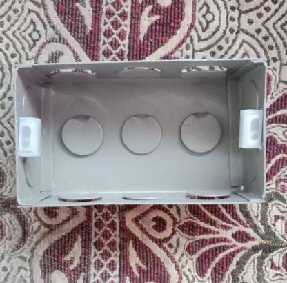 VK ENGG 4 module Metal Electrical Box Price in India - Buy VK ENGG 4 ...