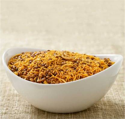 Changezi's Rajasthani Dalmoth Namkeen Normal Spicy Special Marwari ...