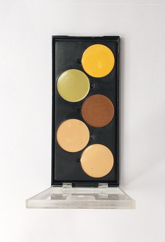 makeup studio concealer