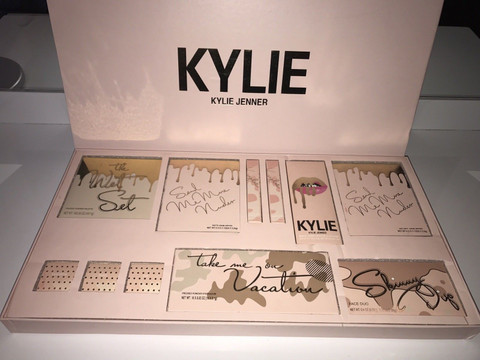 kylie makeup set
