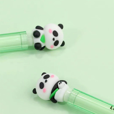 dancing panda pen