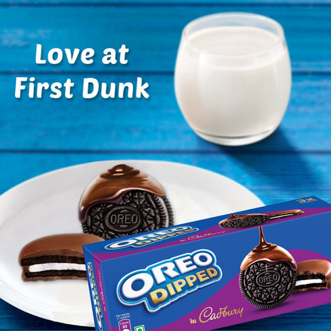 Cadbury Oreo Dipped in Chocolate Cream Sandwich Biscuit Price in India ...
