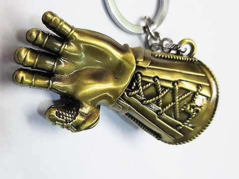 infinity gauntlet keyring