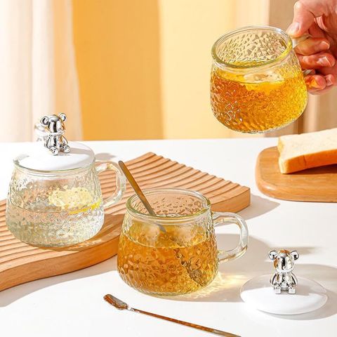 ZROY ENTERPRISE Textured Glass Coffee with Cute Bear Lid & Spoon Glass ...