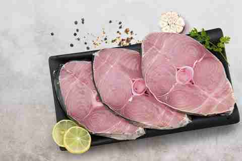 Freshtohome Seer Fish / KingFish / Surmai / Neymeen / Vanjaram / Anjal ...