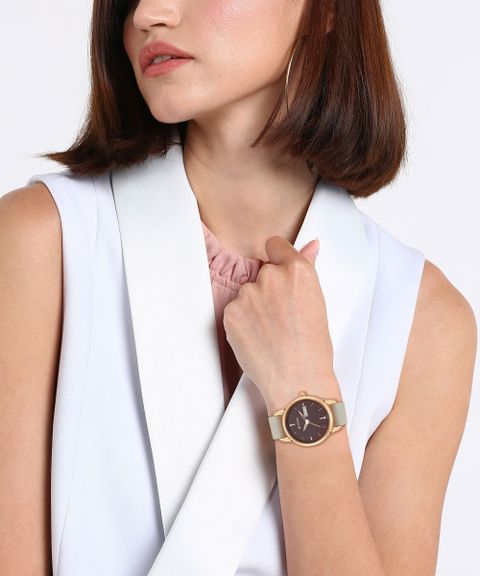 Titan Lagan 2021-22 Titan Lagan with Day & Date Brown Dial Beige ...