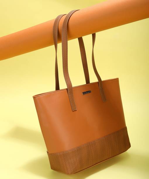 Fastrack Bags - Buy Fastrack Bags Online at Best Prices in India ...