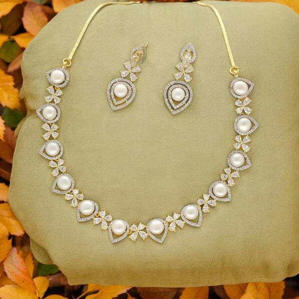 Sri Jagdamba Pearls Jewellery - Buy Sri Jagdamba Pearls Jewellery ...