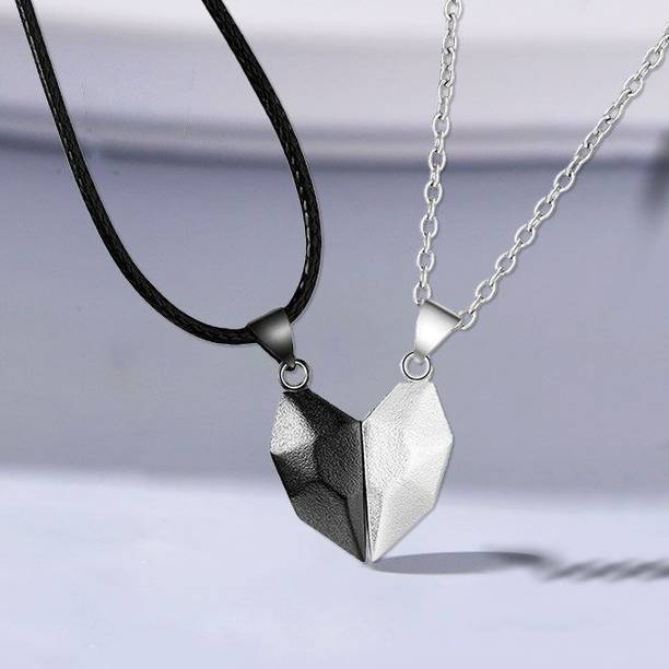 Couple Lockets - Buy Couple Lockets online at Best Prices in India ...