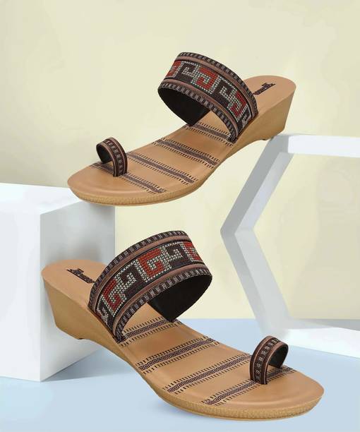 Paragon Womens Footwear - Buy Paragon Ladies Chappal Online at Best ...