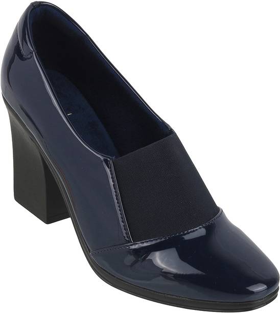 Catwalk Footwear - Buy Catwalk Shoes, Catwalk Sandals Online at Best ...