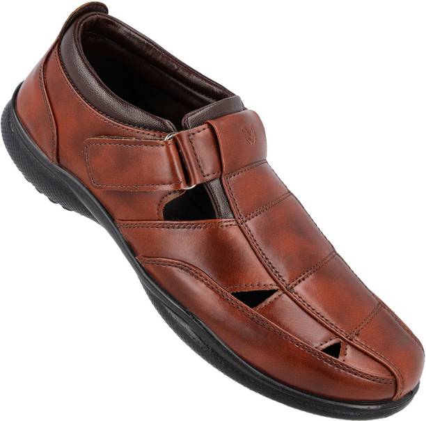 Walkaroo Footwear - Buy Walkaroo Footwear Online at Best Prices in ...