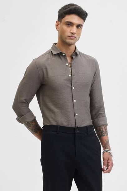 Snitch Mens Formal Shirts - Buy Snitch Mens Formal Shirts Online at ...