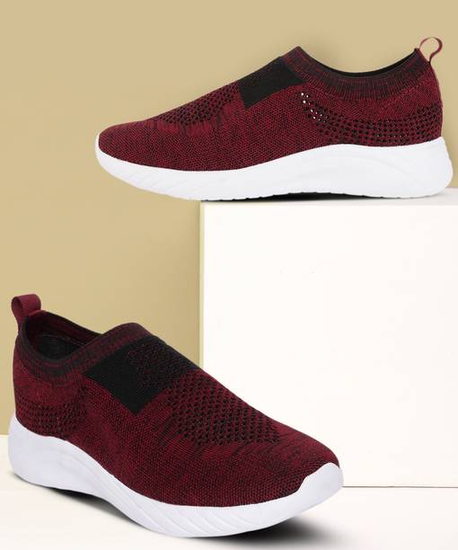 Paragon Footwear - Upto 50% to 80% OFF on Paragon Sandals & Chappals ...