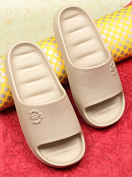 Neoz Footwear - Buy Neoz Footwear Online at Best Prices in India ...