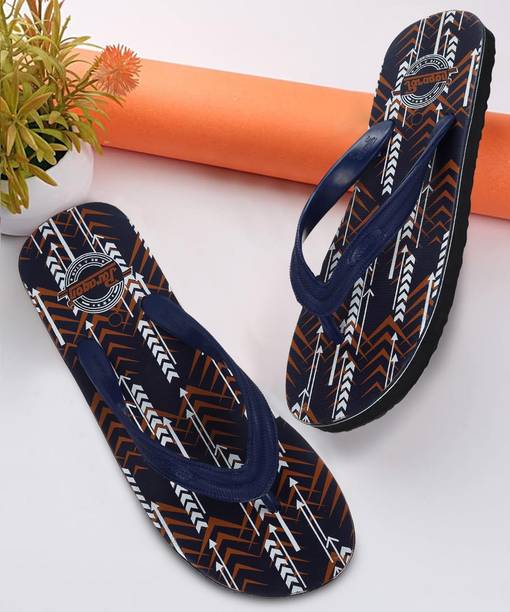 Paragon Chappal For Men - Buy Paragon Chappal For Men online at Best ...