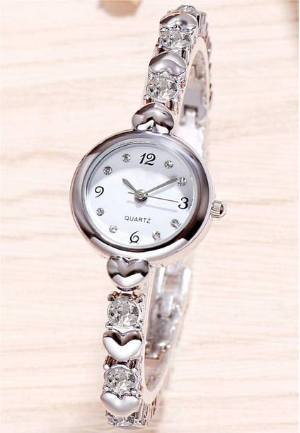 Silver Watches - Buy Silver Watches online at Best Prices in India ...