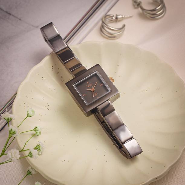 Latest Collection Of Fastrack Watches For Women Online | Flipkart.com