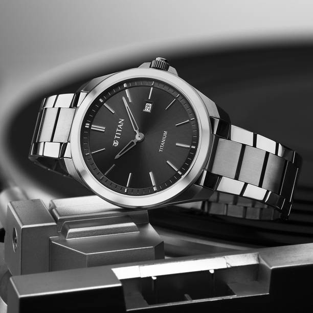 Titan Wrist Watches - Buy Titan Wrist Watches, Titan Ghadi Online at ...