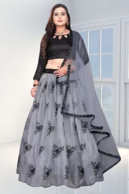 Lehenga Cholis - Buy Designer Lehenga Cholis for Women Online | Shopsy