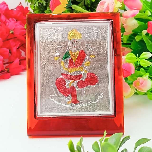 Showpiece - Get Attractive Home Decor Showpieces Online | Shopsy