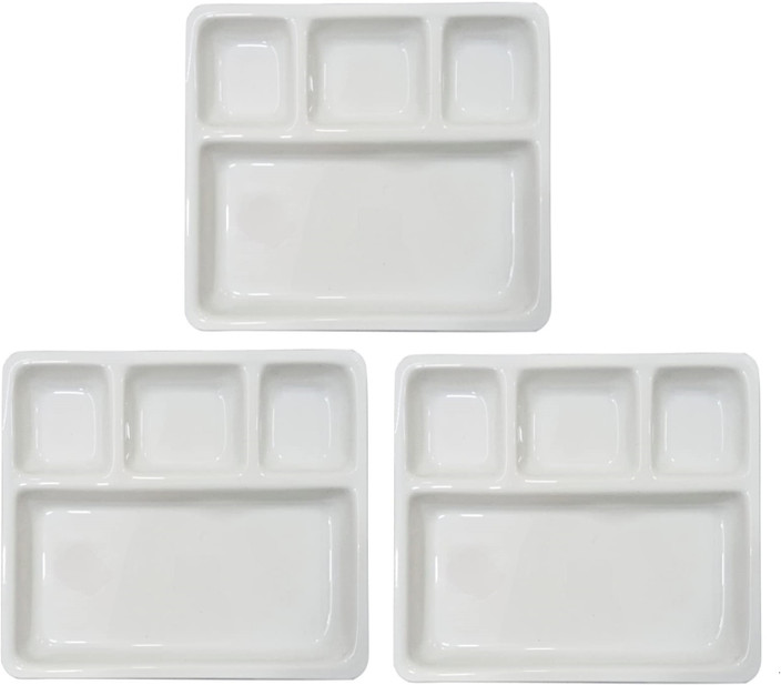 white square plates plastic