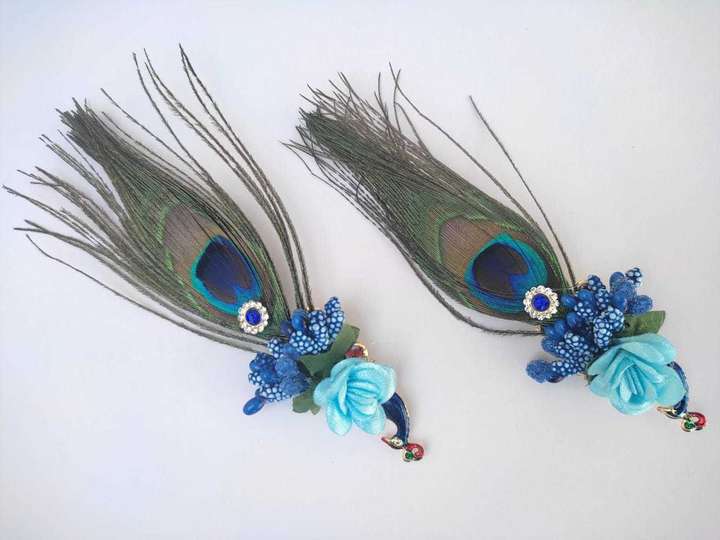 NIHARIKA HANDICRAFTS BLUE PEACOCK FEATHER BROOCH PIN Brooch Price in India Buy NIHARIKA HANDICRAFTS BLUE PEACOCK FEATHER BROOCH PIN Brooch online at Flipkart