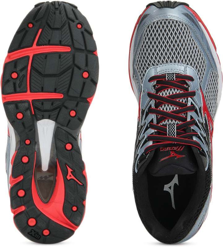 Mizuno wave paradox 3 red store