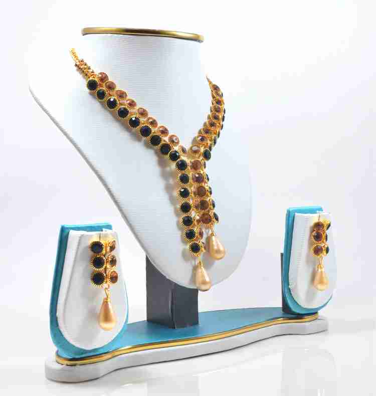 Rb fashion jewellery store
