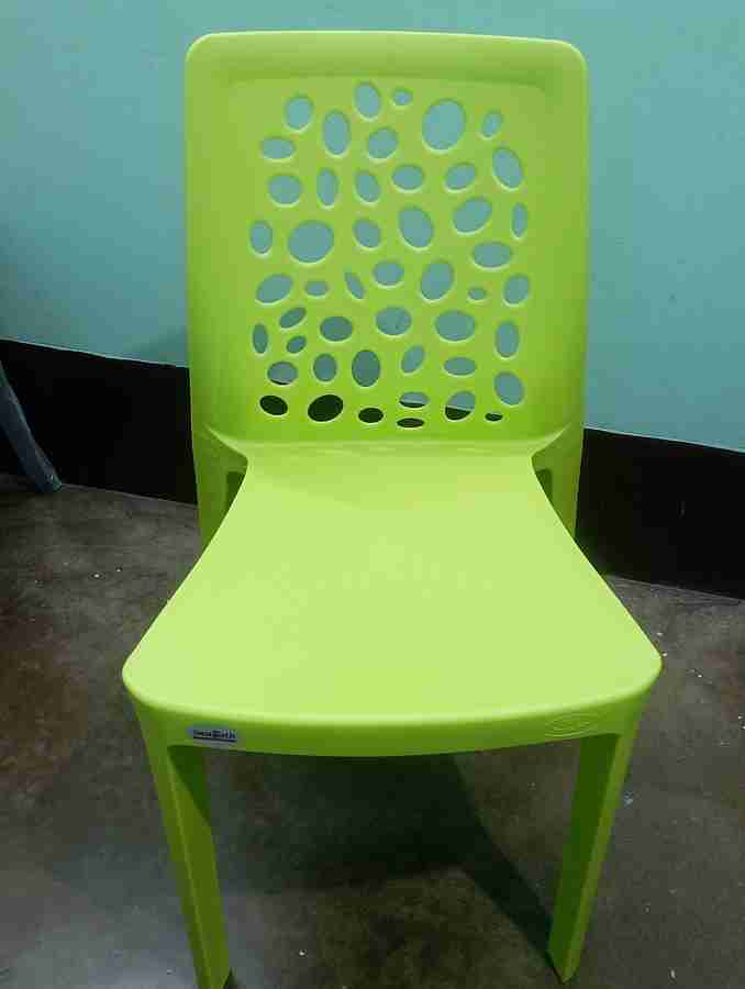 Suman plastic chairs store