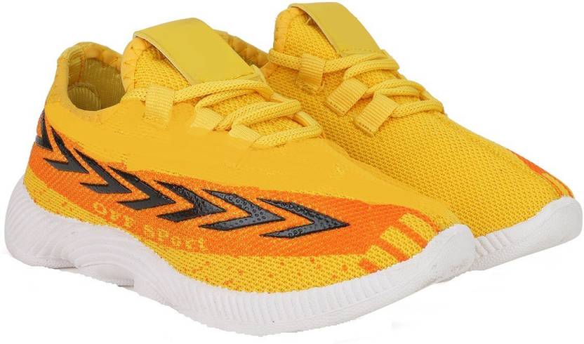 FAST TRAX Boys & Girls Lace Running Shoes Price in India - Buy FAST ...