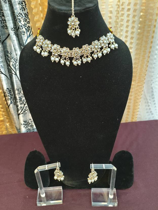 Masters kart Metal, Stone Gold, White Jewellery Set Price in India ...