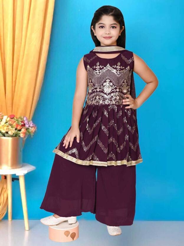 Ghjhgj Hub Girls Casual Kurta, Pyjama & Dupatta Set Price in India ...