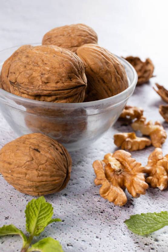 ZION walnuts 1 kg kashmiri walnut dry fruits akhrot dry fruits walnut with shell 1kg Walnuts ...